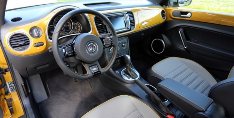 Rent a New Beetle by Volkswagen, hire a car - LR MC